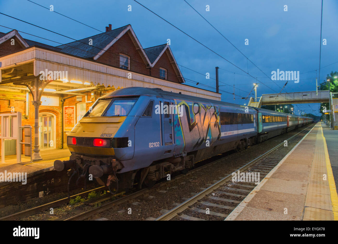 Evening train service at Diss Station Stock Photo - Alamy