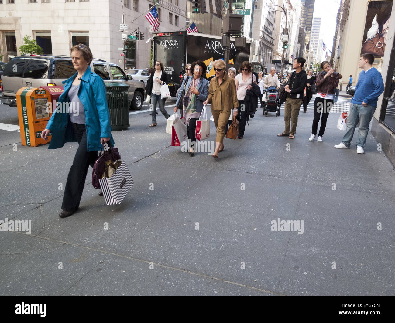 Strolling down the avenue hi-res stock photography and images - Alamy