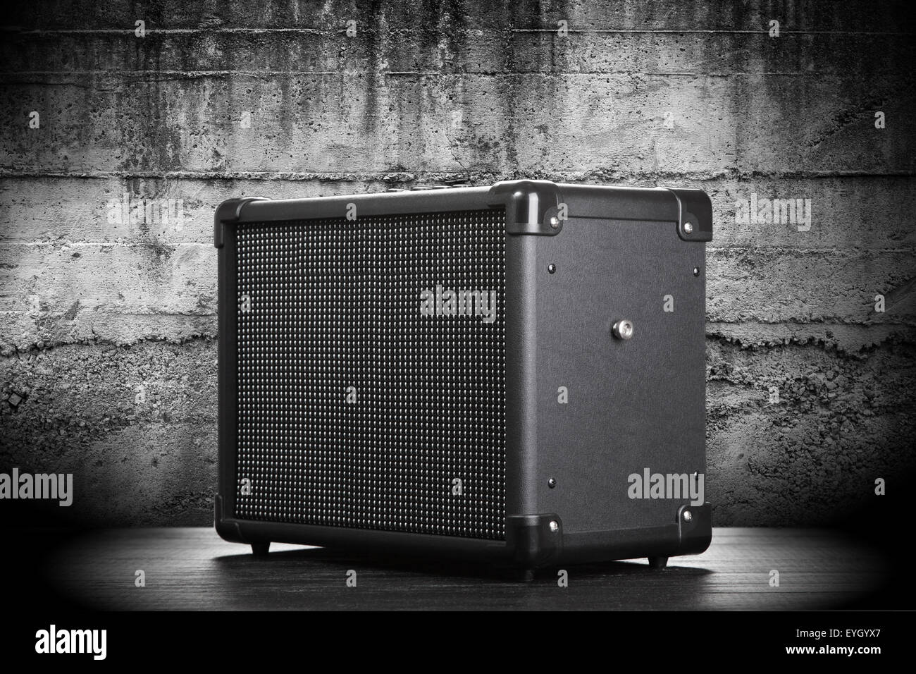 Equipment amplifier hi-res stock photography and images - Alamy