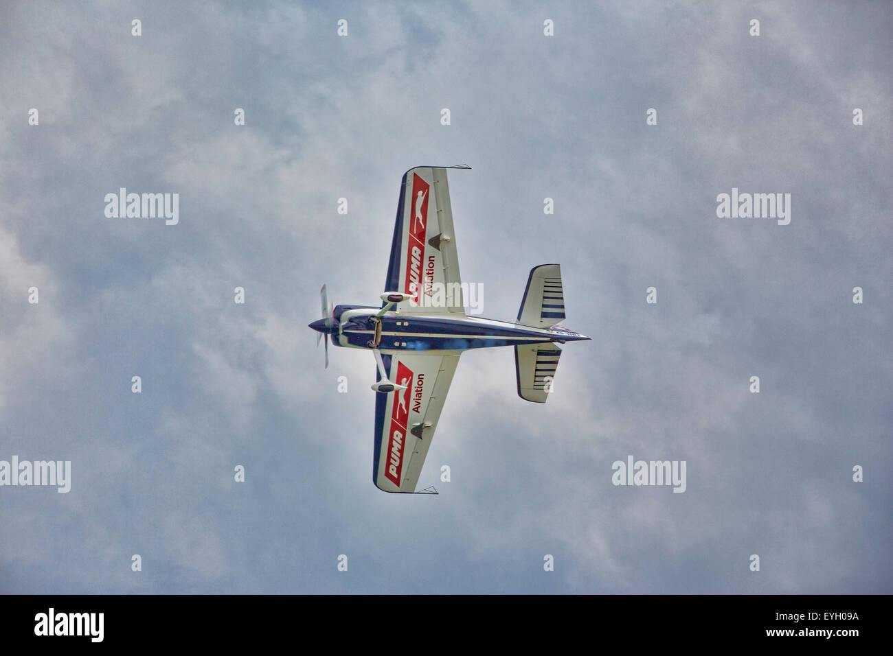 Carbon fibre aircraft hi-res stock photography and images - Alamy