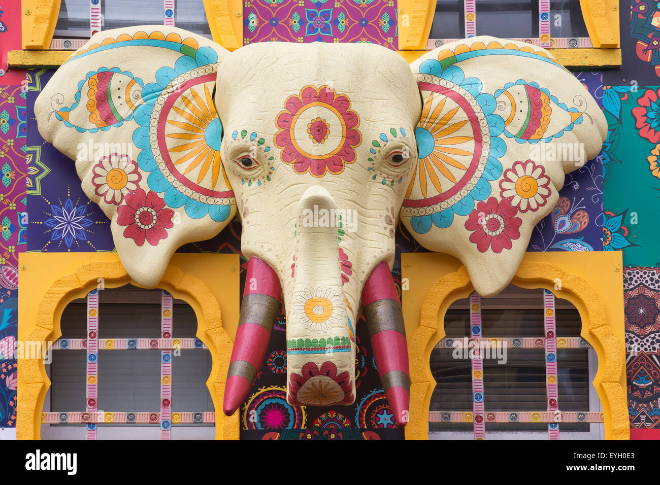 Huge painted elephant head on the facade of the Namaste shop, Camden ...