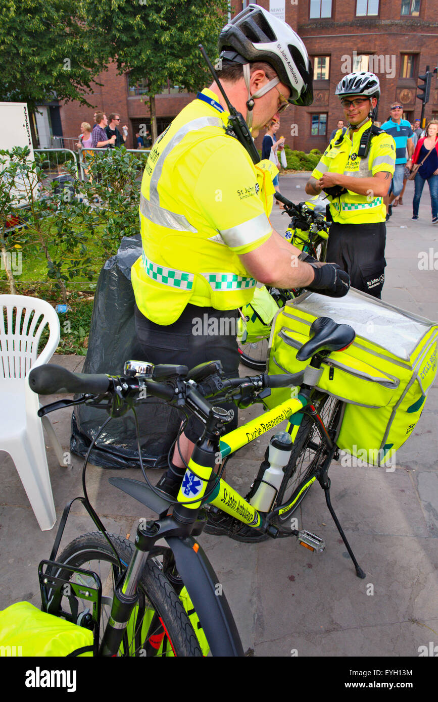 Ambulance bicycle hi-res stock photography and images - Alamy