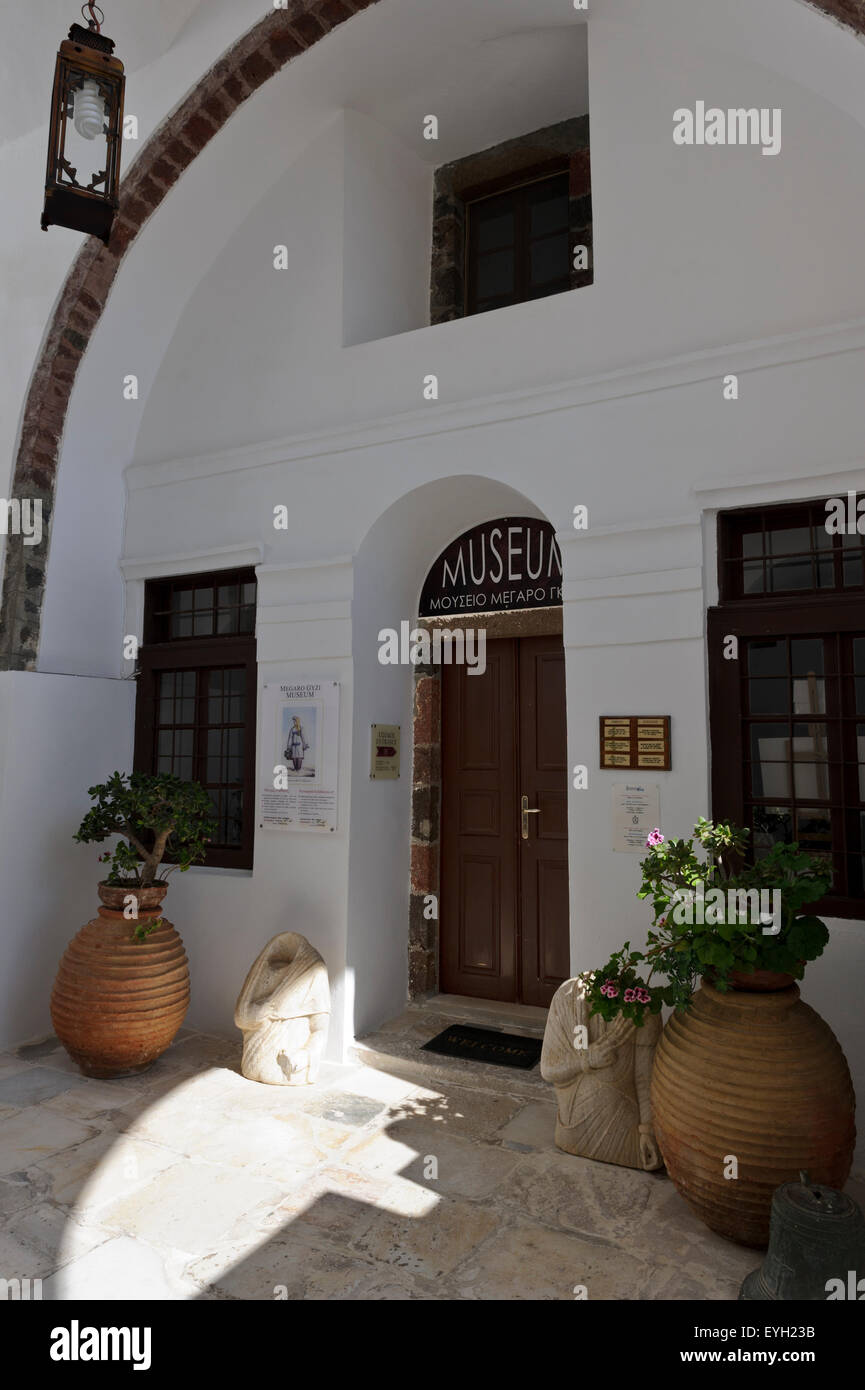 Megaro Gyzi museum in Fira, Santorini, Greece Stock Photo - Alamy
