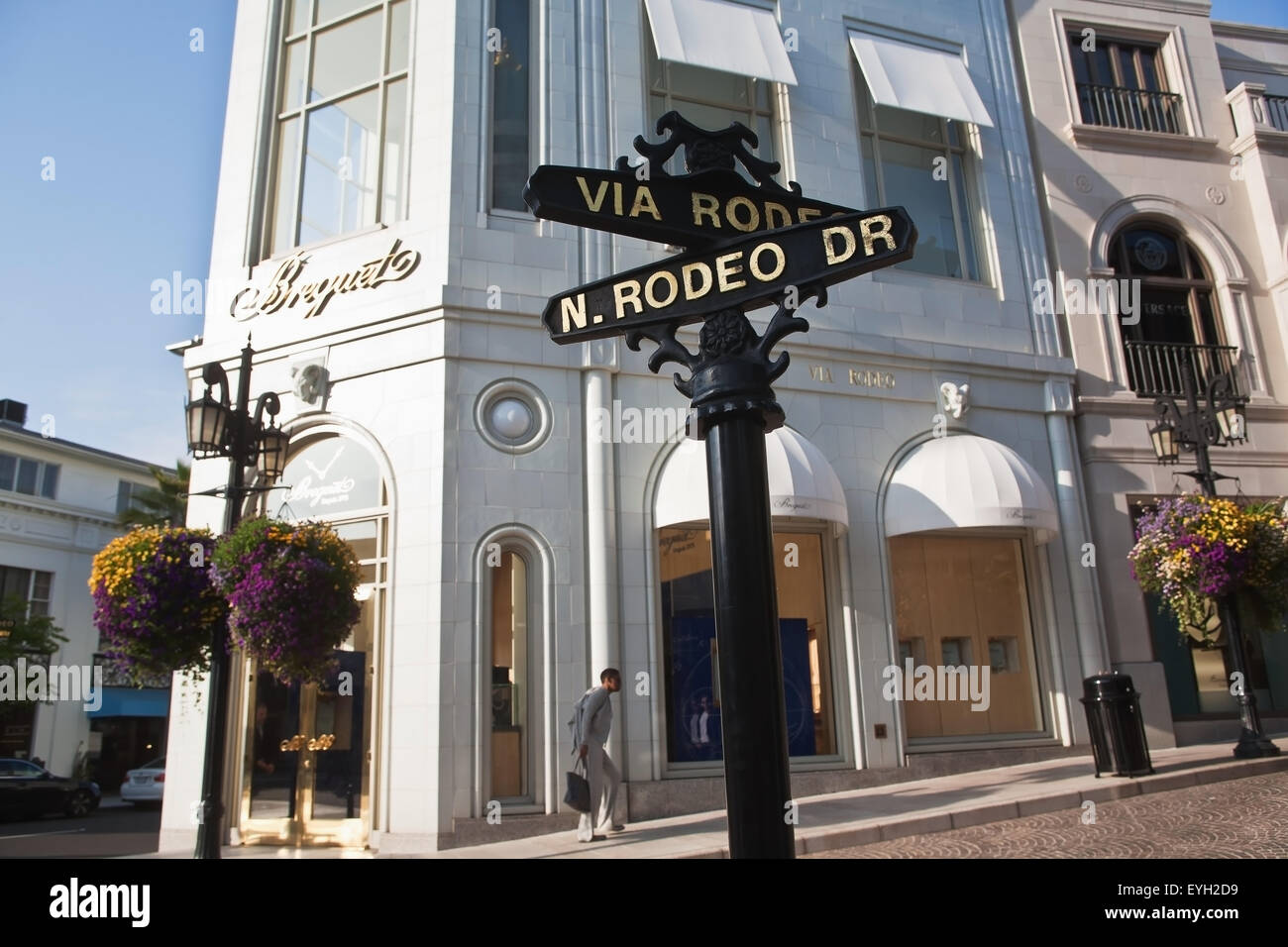 Rodeo Drive Road Sign; Los Angeles, California, Usa Stock Photo - Alamy