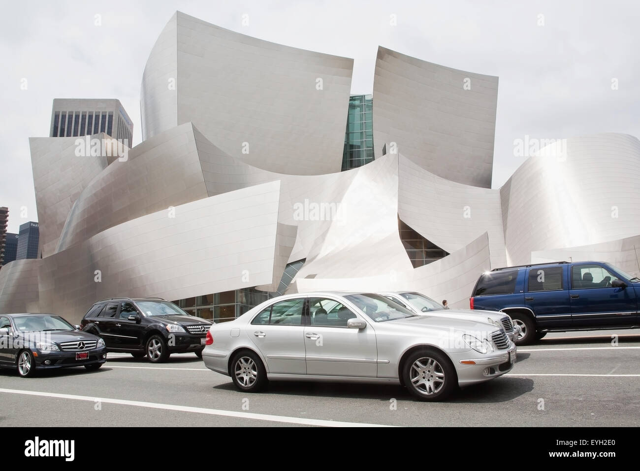 Front design futuristic cars hi-res stock photography and images - Alamy