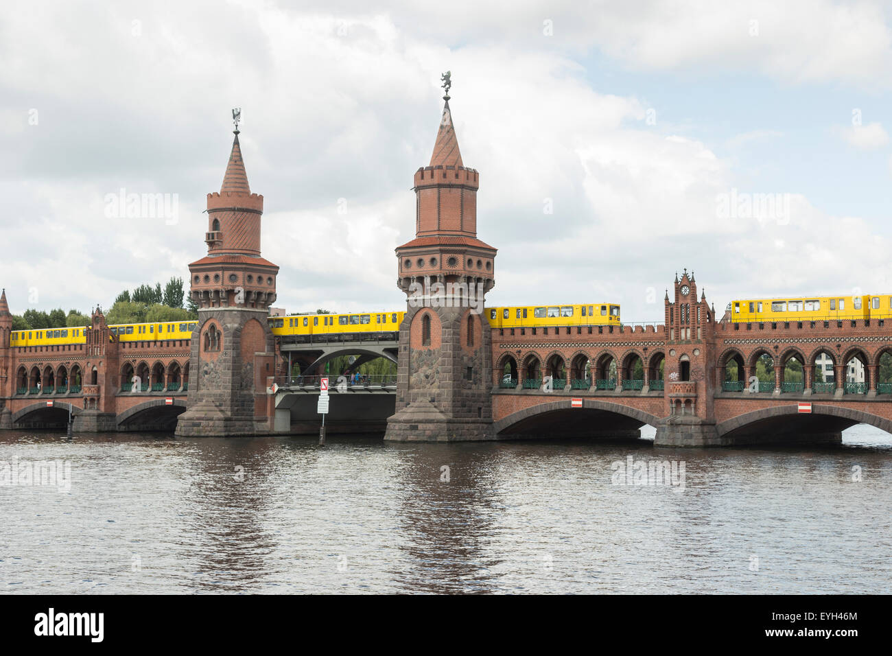 Oberbaumbruecke, Berlin, Germany Stock Photo - Alamy