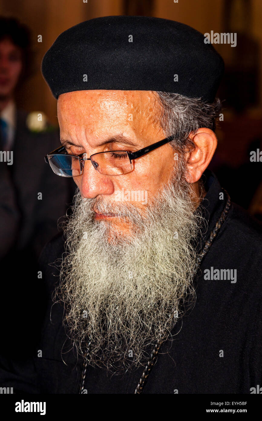Elderly coptic priest hi-res stock photography and images - Alamy