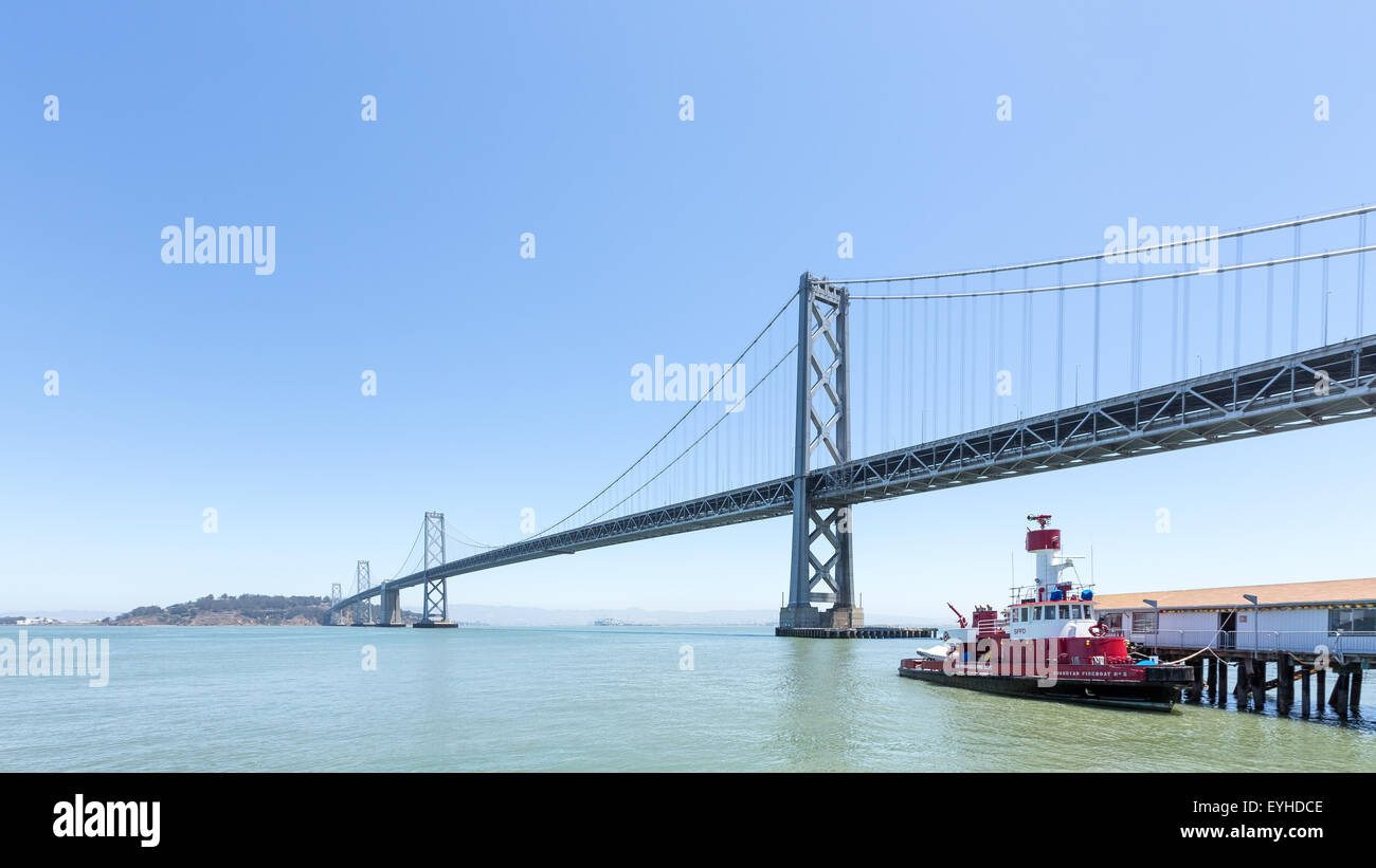 San francisco oakland bay bridge hi-res stock photography and images ...