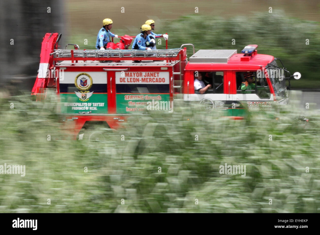Pasig City, Philippines. 30th July, 2015. A firetruck rush to the ...