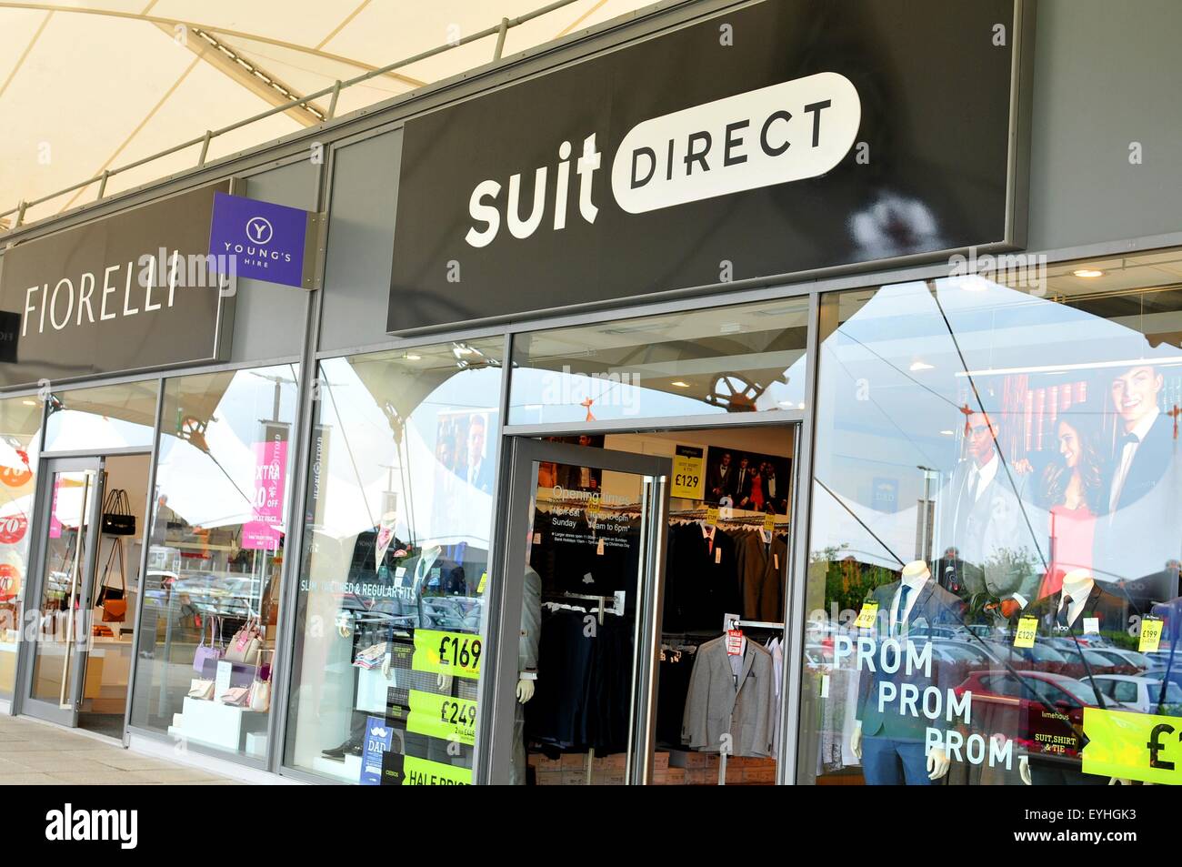 Suitdirect hi-res stock photography and images - Alamy