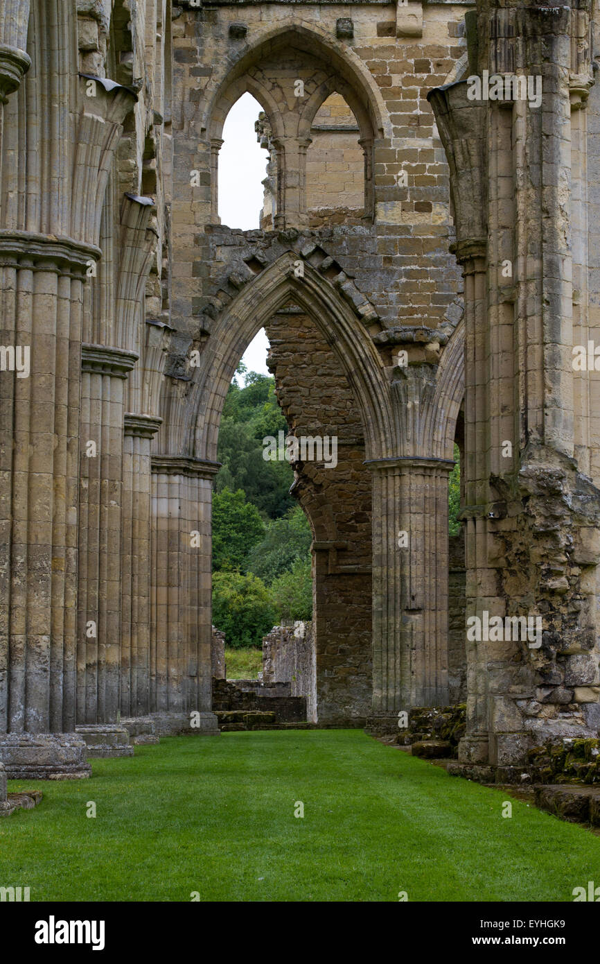 Medieval pillars hi-res stock photography and images - Alamy