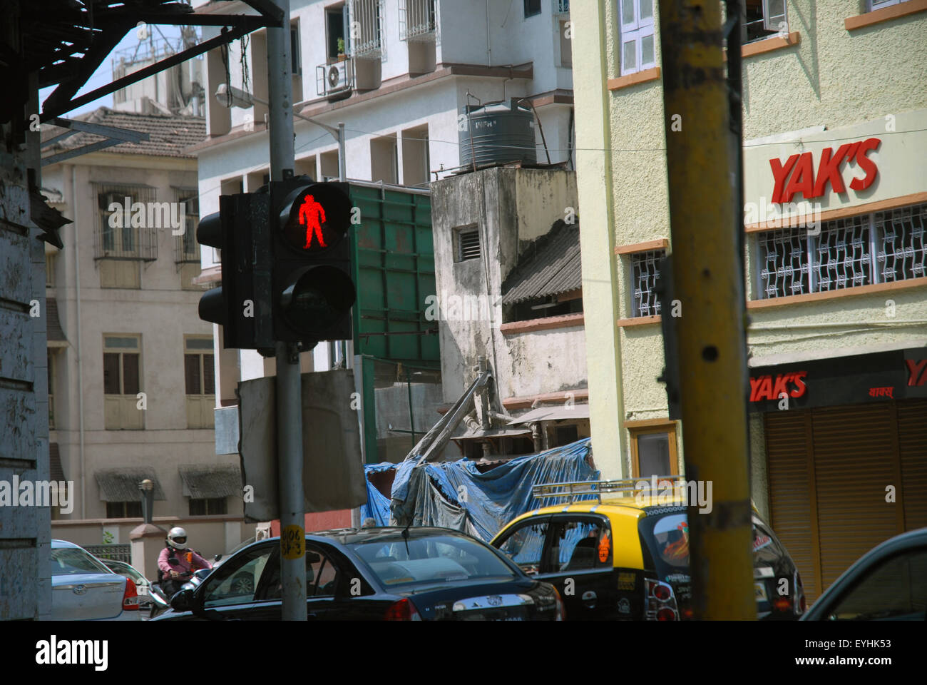 Indian traffic signals hi-res stock photography and images - Alamy