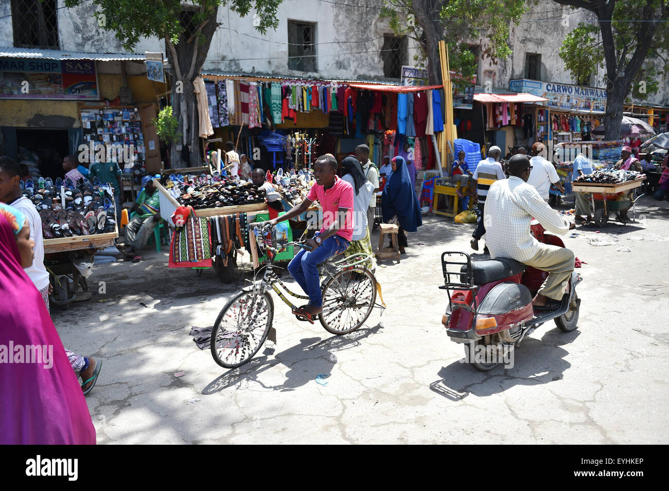Mogadishu market hi-res stock photography and images - Alamy
