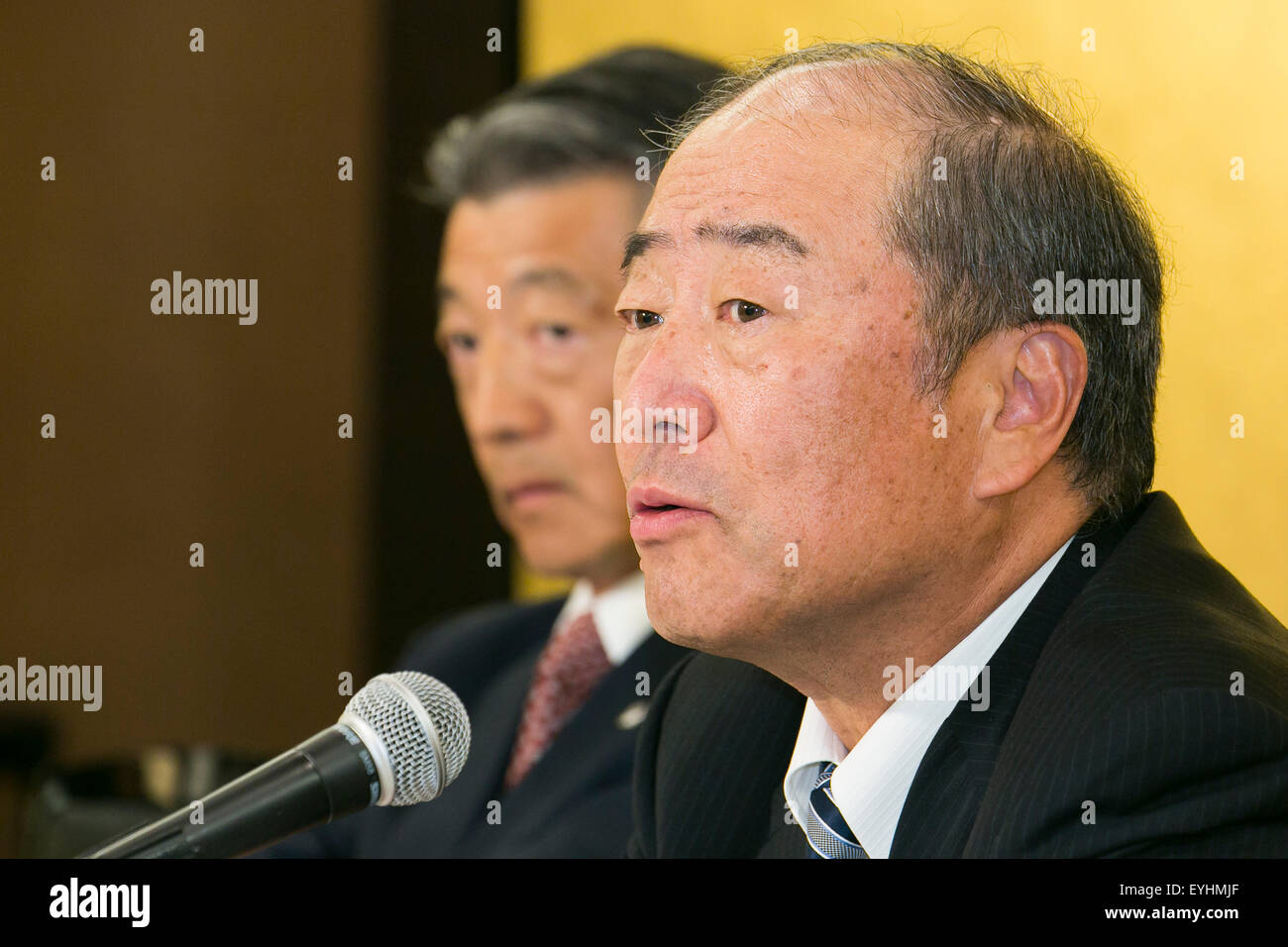 (L to R) Tsuyoshi Kameoka Representative Director, President, Group CEO ...
