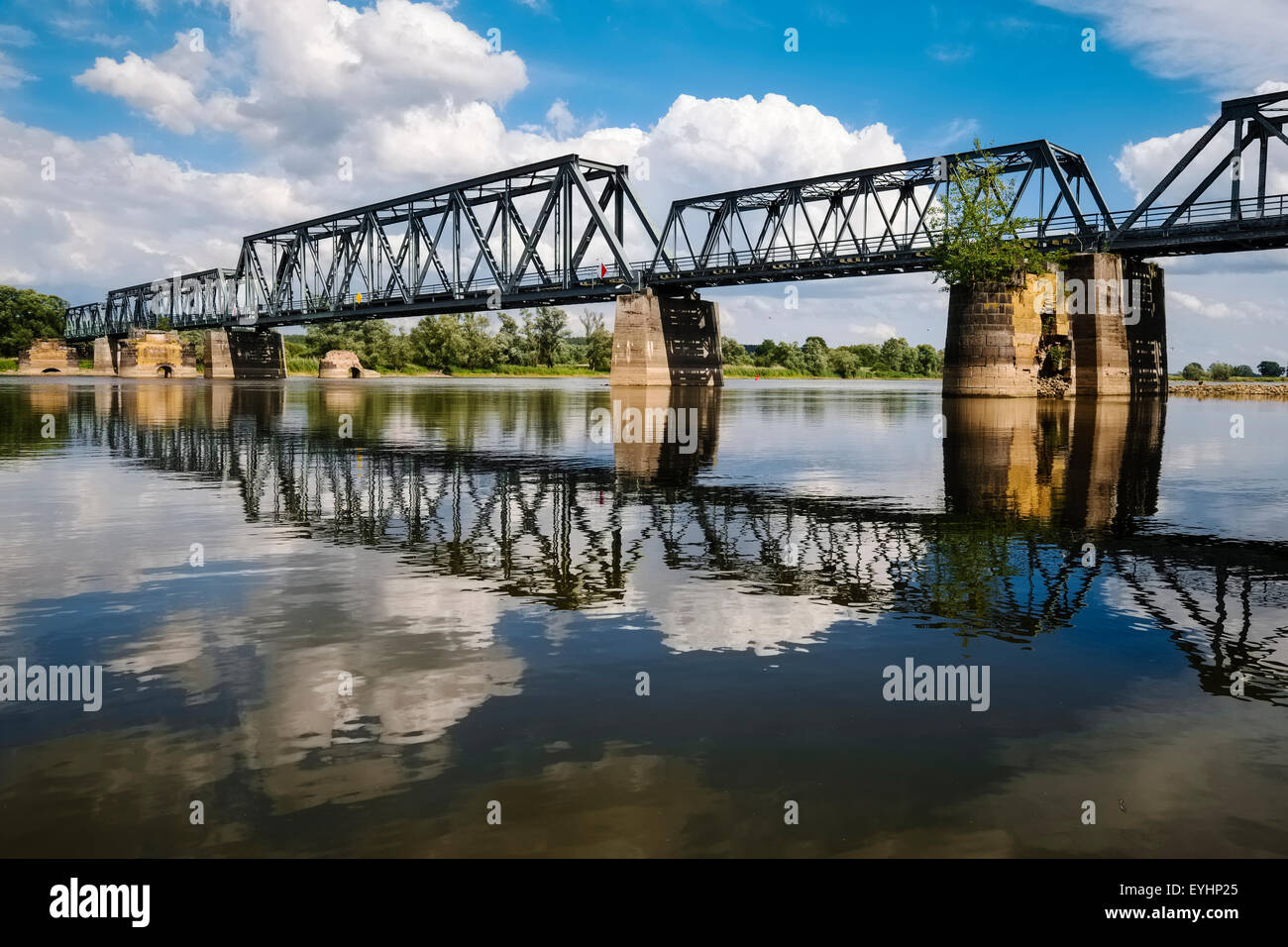 Bridge across River Oder near Bienenwerder, Brandenburg, Germany Stock ...