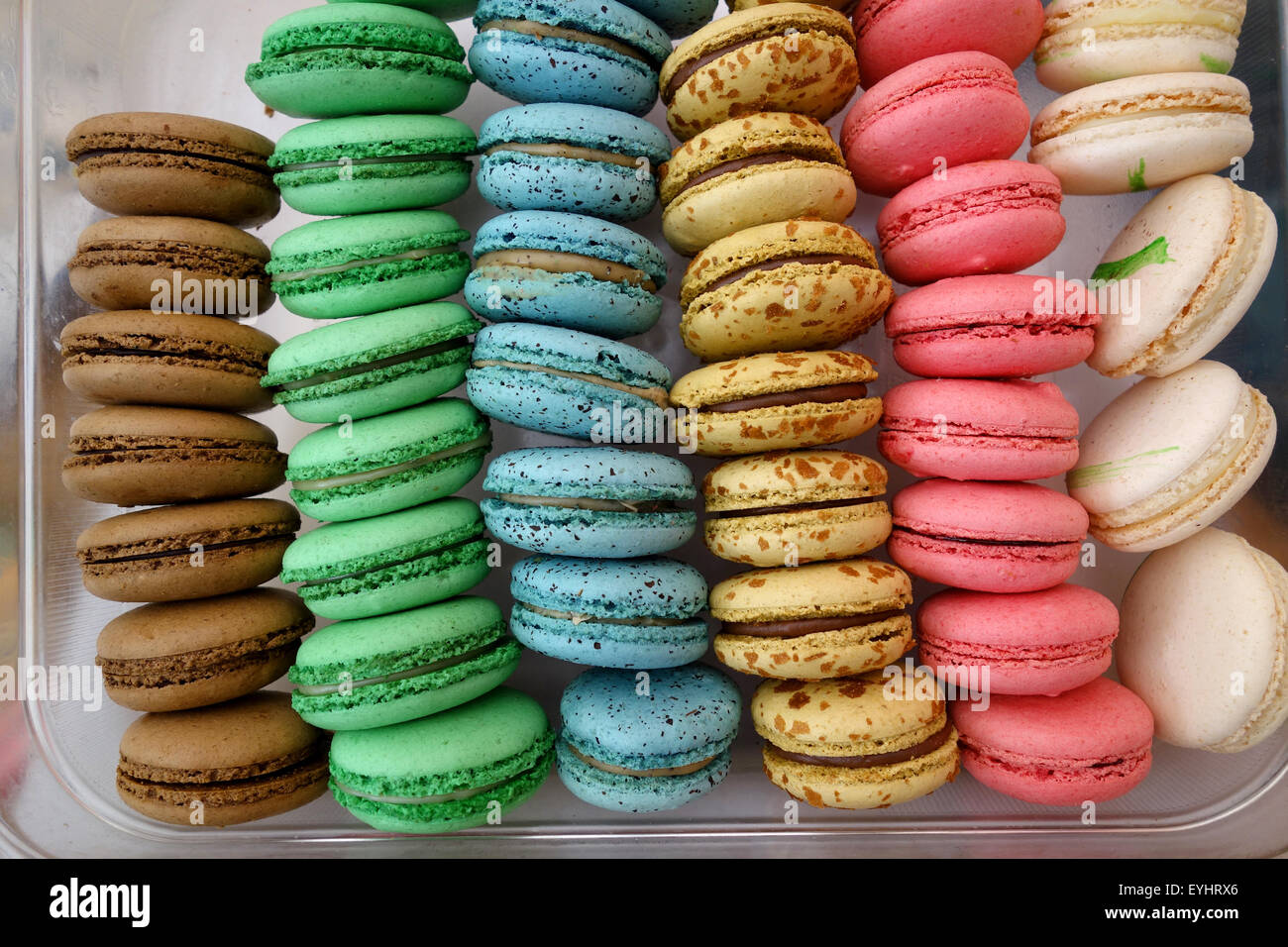 Macaroons, stacks of macaroons Stock Photo - Alamy