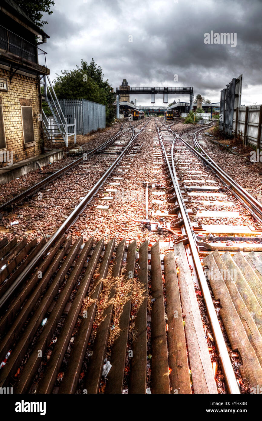 Lincoln City railway station rail line tracks lines locomotive train trains platform platforms ...