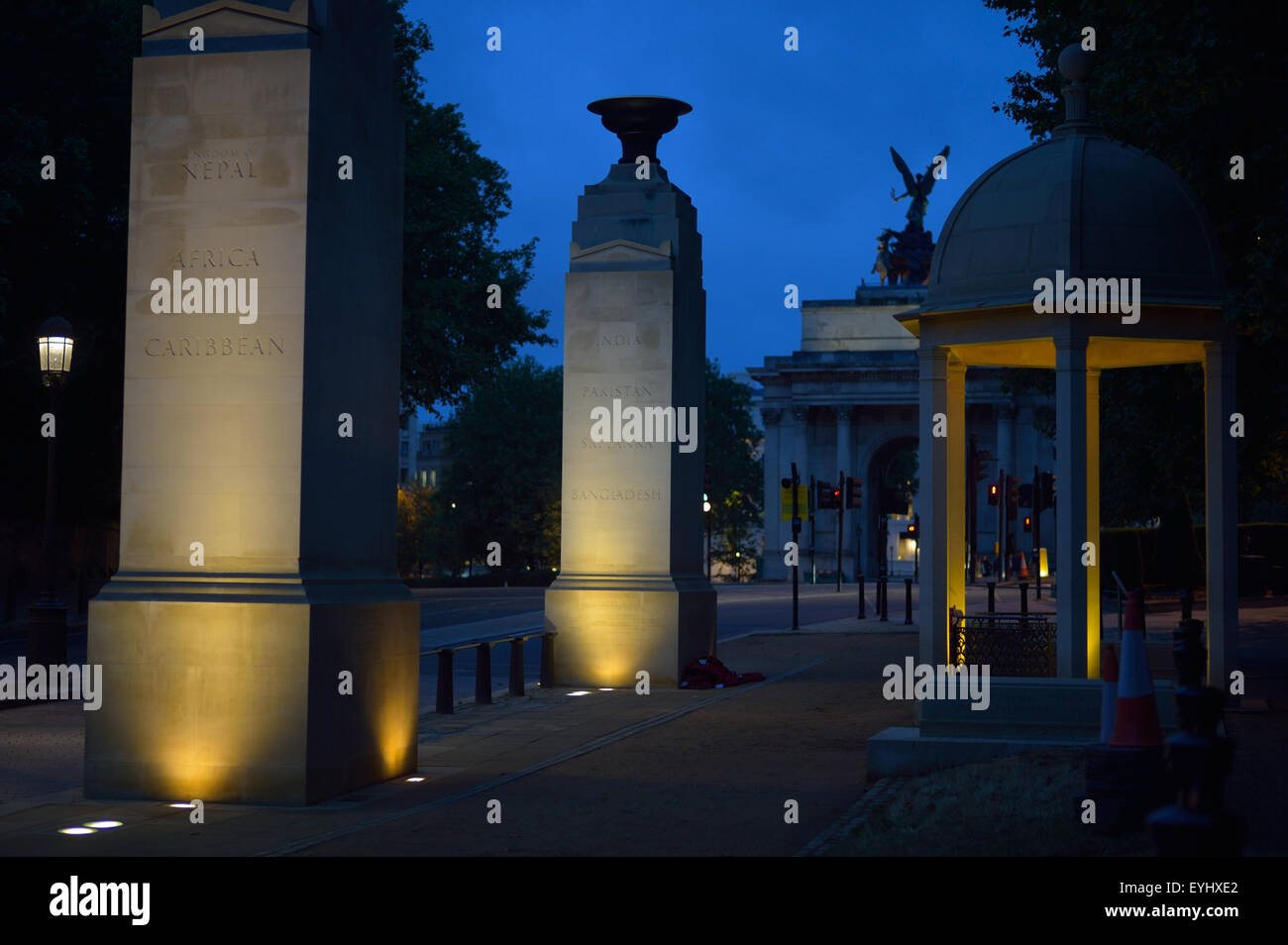 Memorial Gates and Wellington Arch, London UK Stock Photo - Alamy