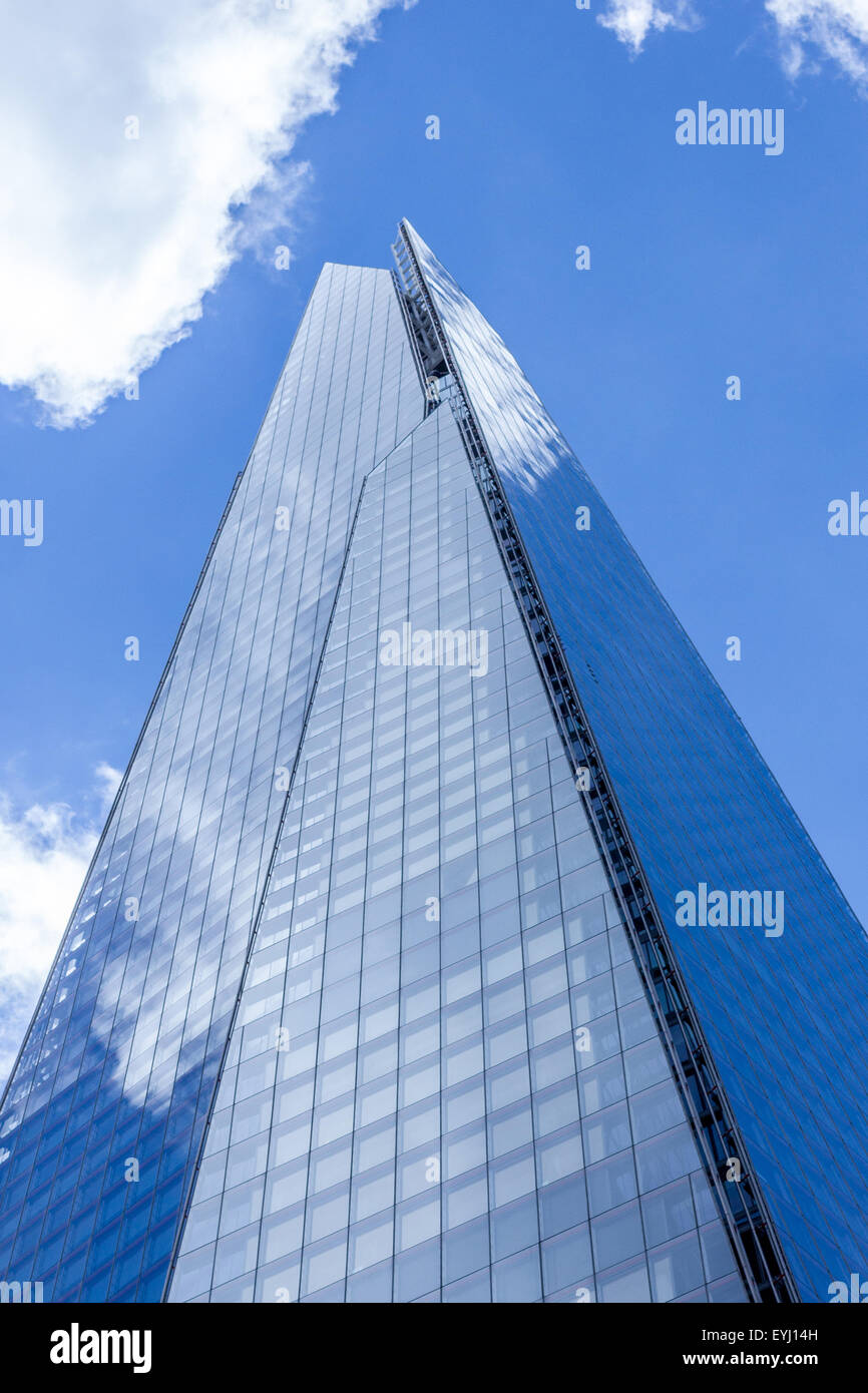 Shard viewing deck hi-res stock photography and images - Alamy