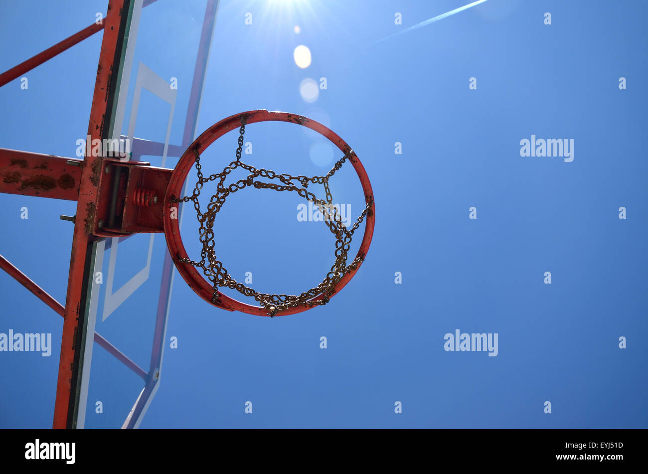 Basketball hoop chain net hi-res stock photography and images - Alamy