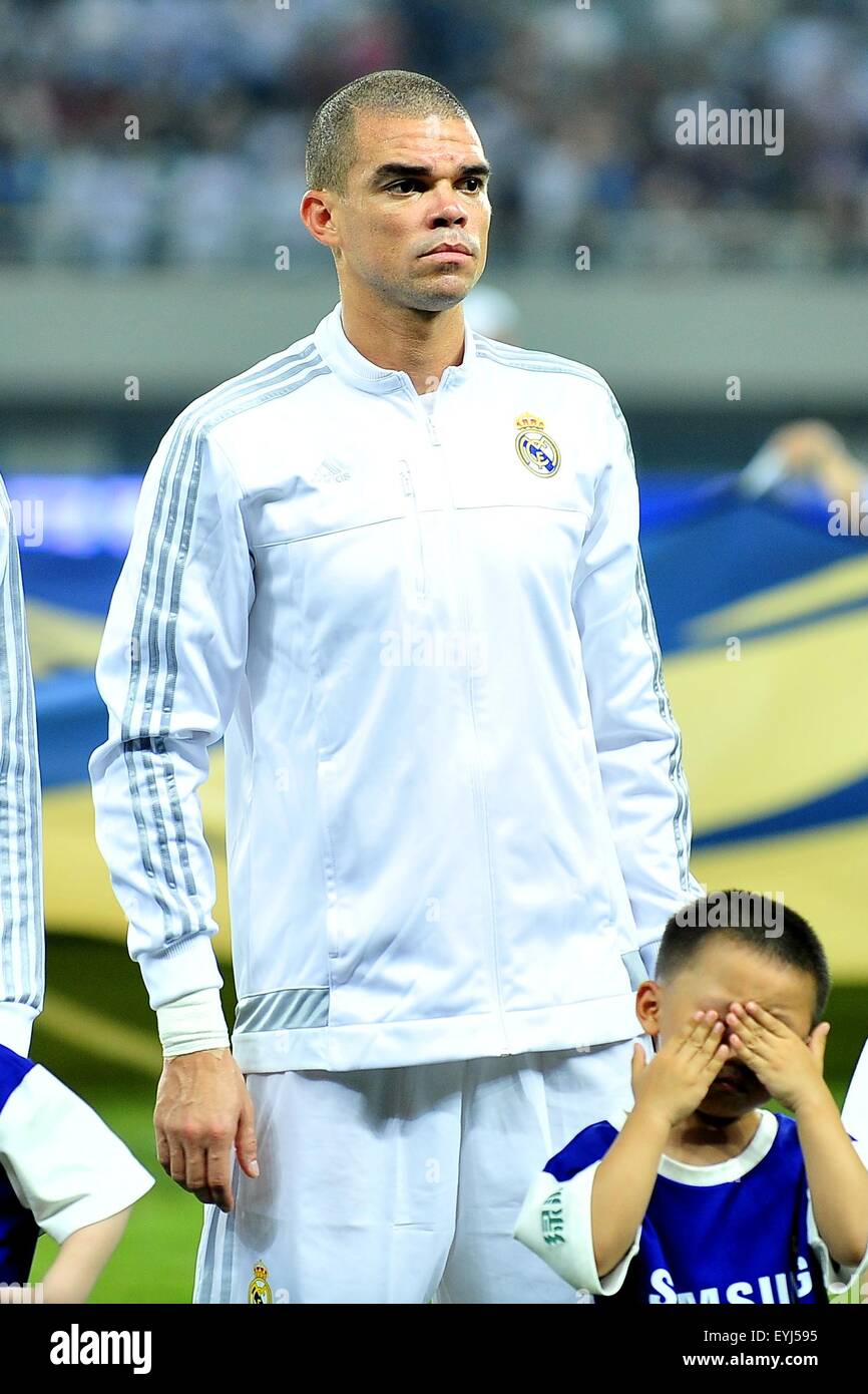 Real madrid vs ac milan hi-res stock photography and images - Alamy