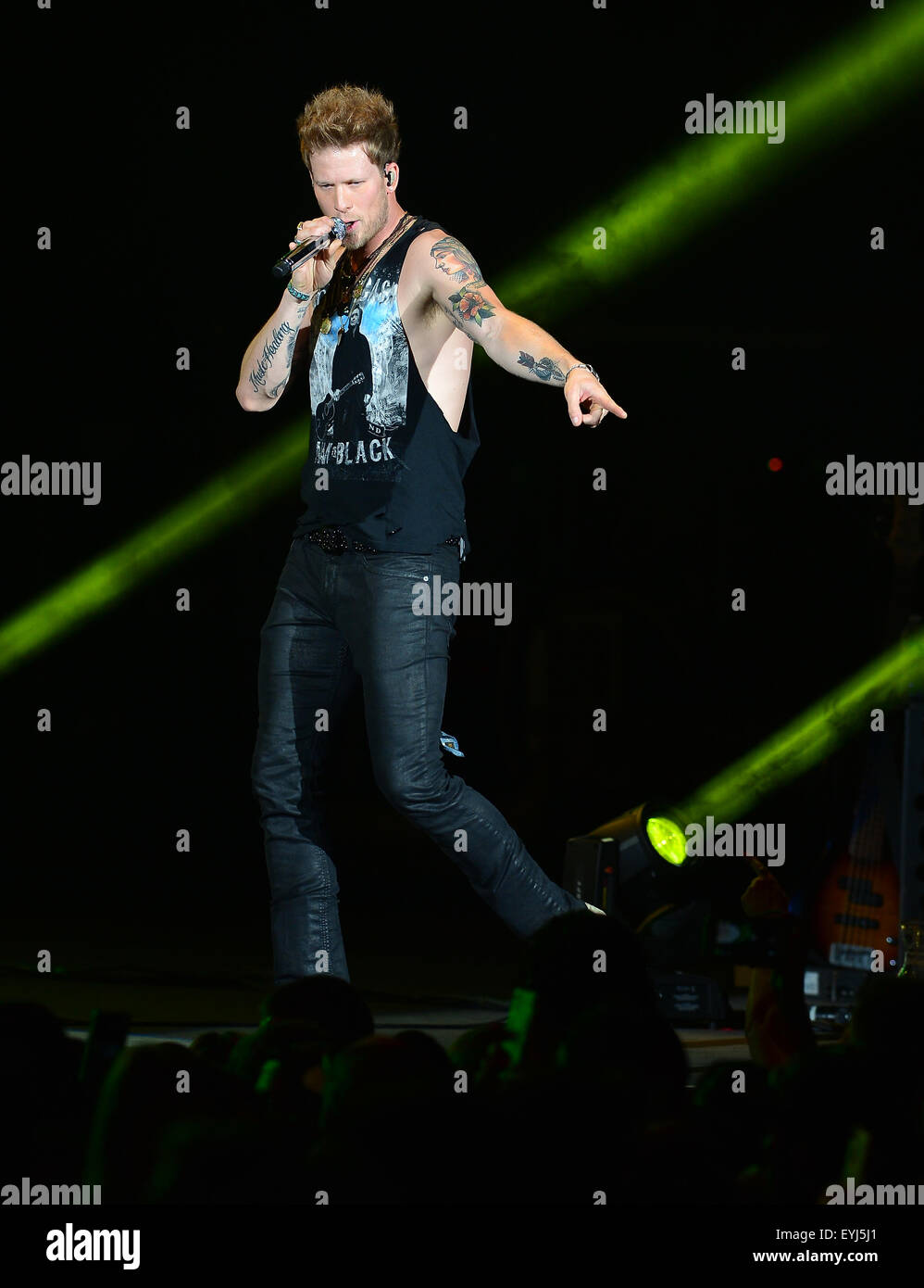 Florida Georgia Line perform live in concert at the Coral Sky ...