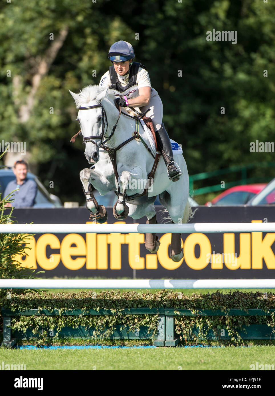 Pippa funnell hickstead hi-res stock photography and images - Alamy
