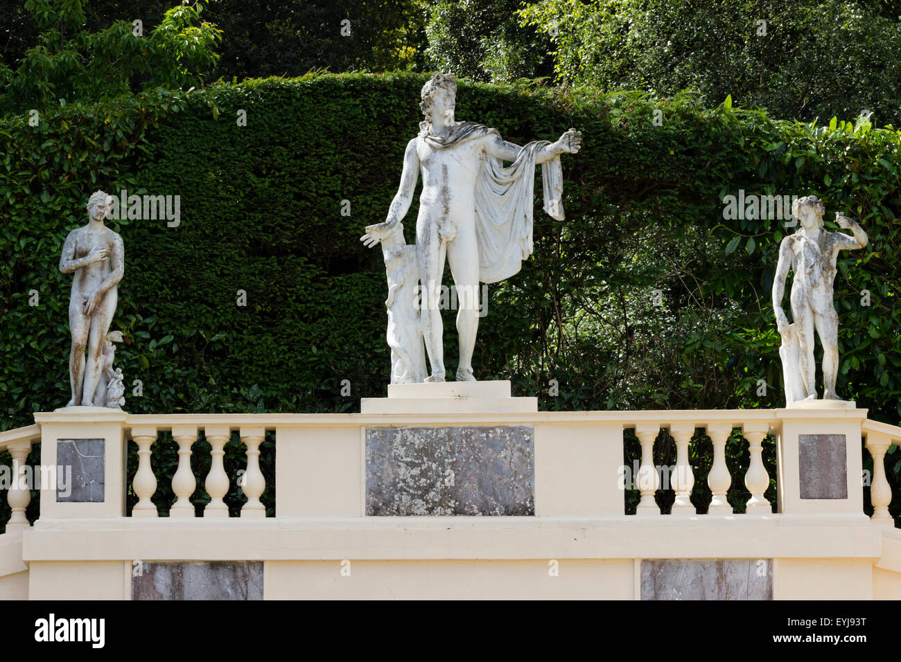 Classical statues atop the balustrades of the Italian garden at Mount ...