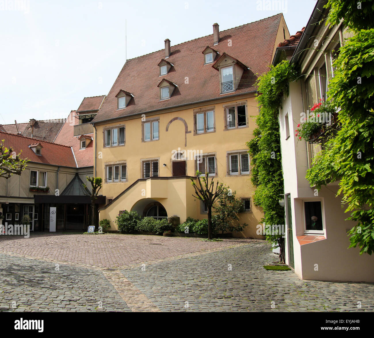 Alsace style architecture hi-res stock photography and images - Alamy