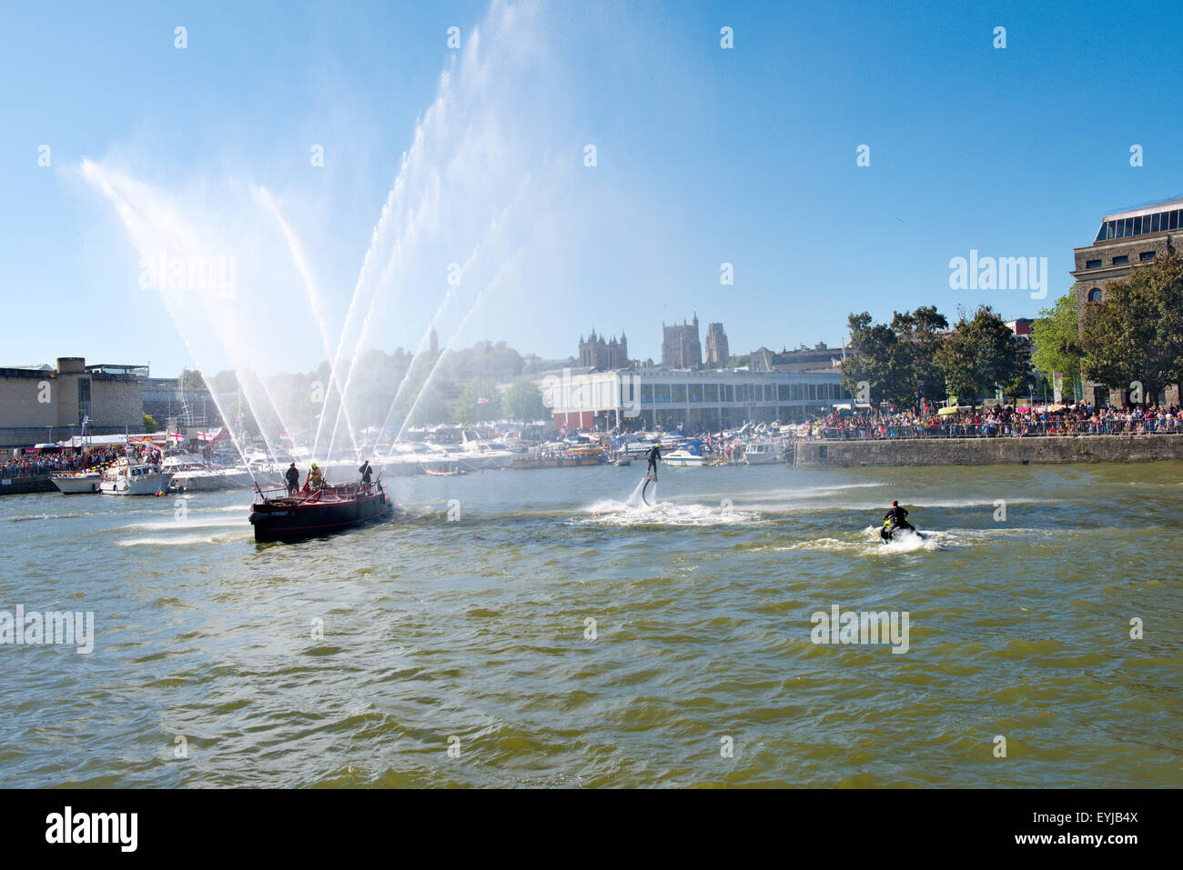 Fire fighting boat hi-res stock photography and images - Alamy