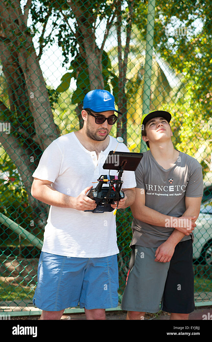 Minicomputer hi-res stock photography and images - Alamy