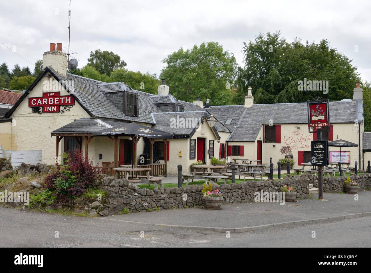 Carbeth inn hi-res stock photography and images - Alamy