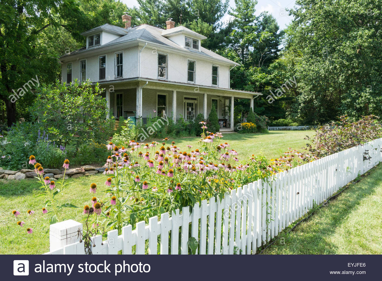 Farm Foundation High Resolution Stock Photography and Images - Alamy