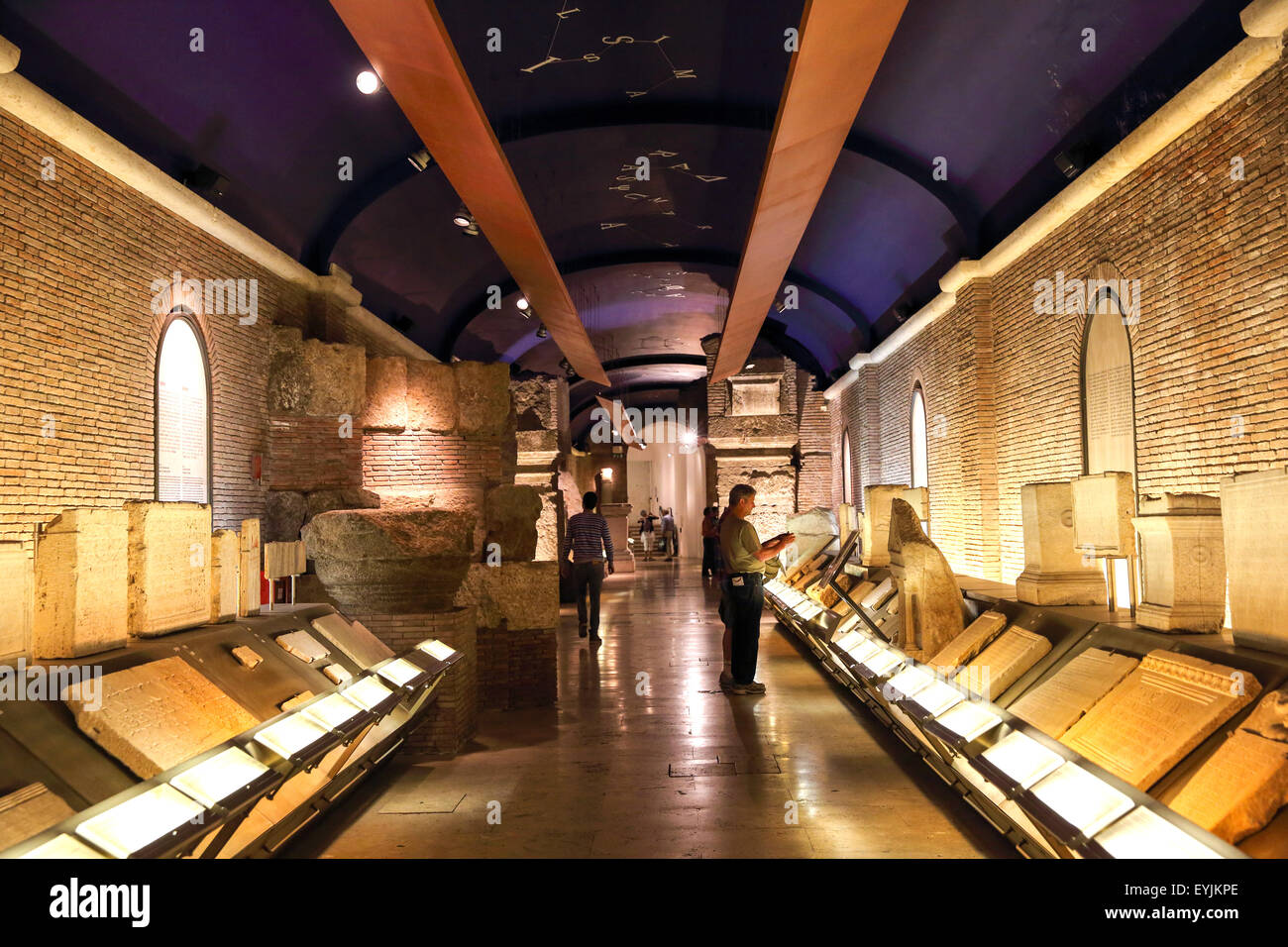 The Tabularium which connects Palazzo dei Conservatori to Palazzo Nuovo ...