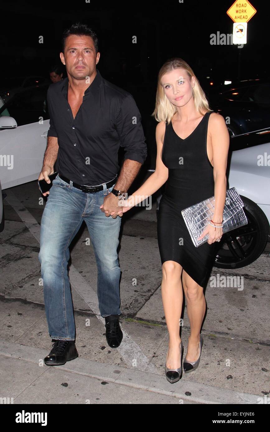 Joanna Krupa and Romain Zago have dinner at Craig's in West Hollywood ...