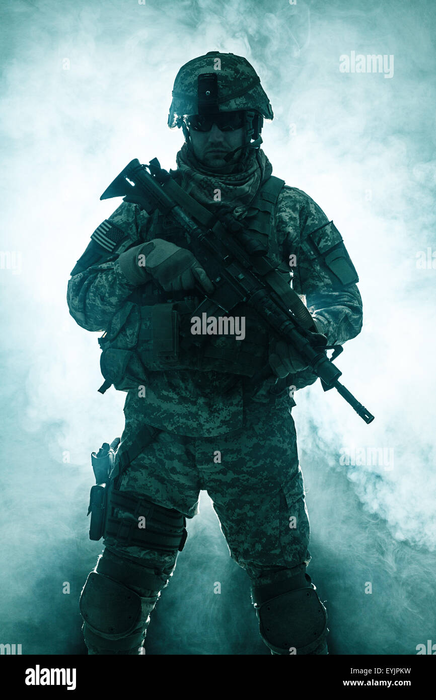 Spec ops airborne commando hi-res stock photography and images - Alamy