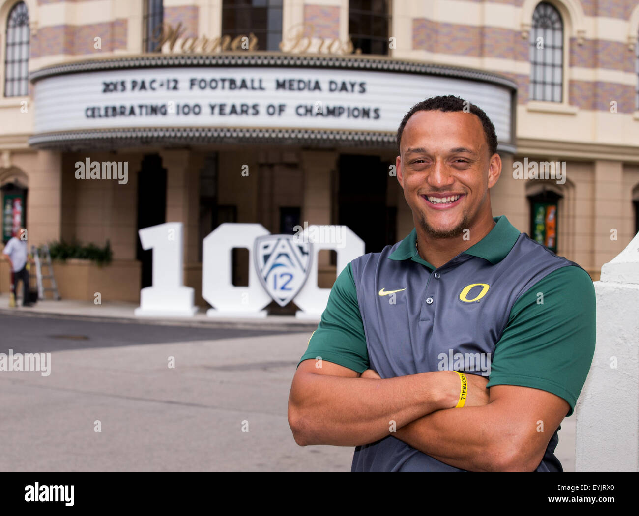 Burbank, CA. 30th July, 2015. Oregon Ducks linebacker Rodney Hardrick ...