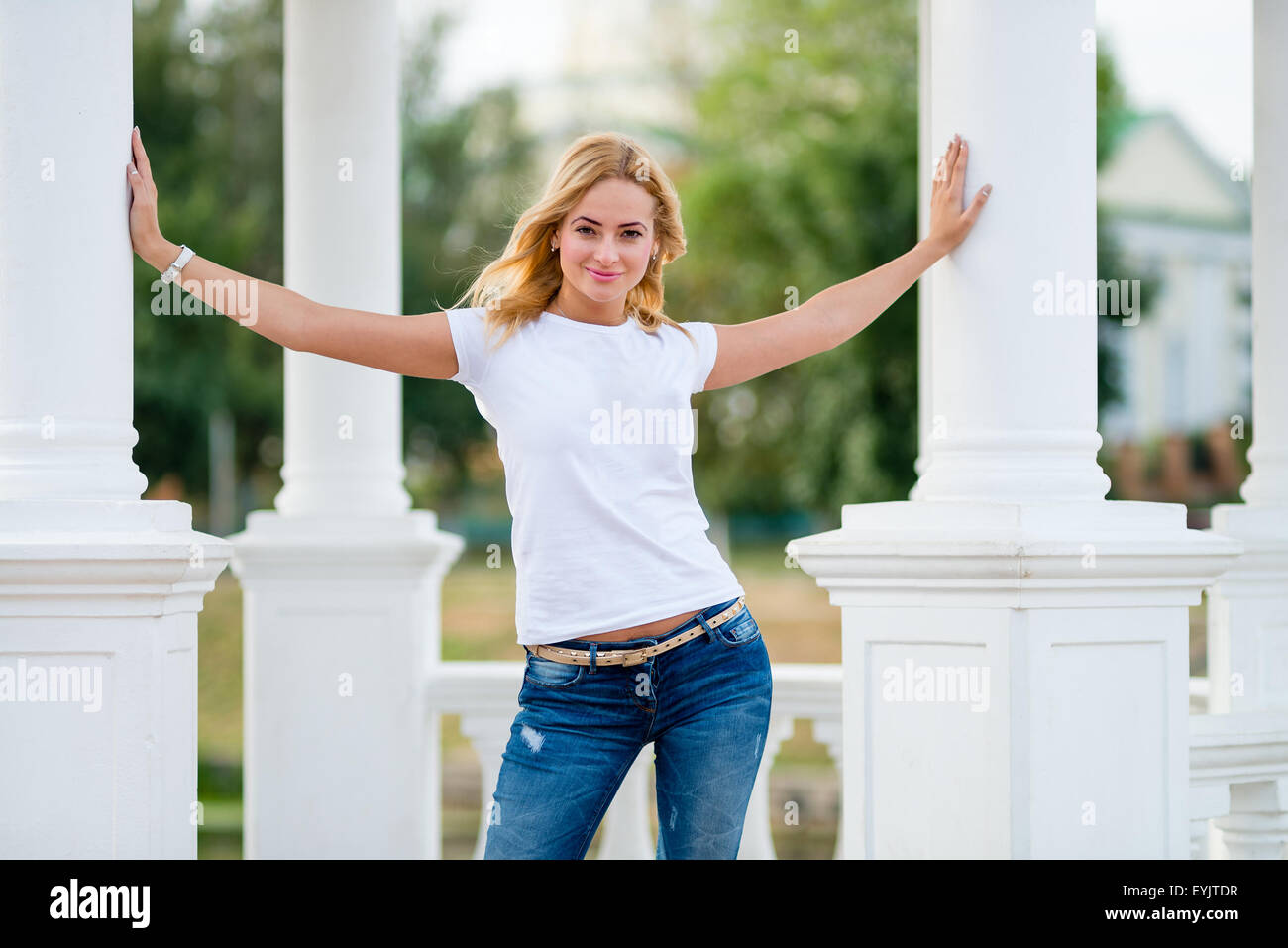 Summer girl portrait Stock Photo - Alamy