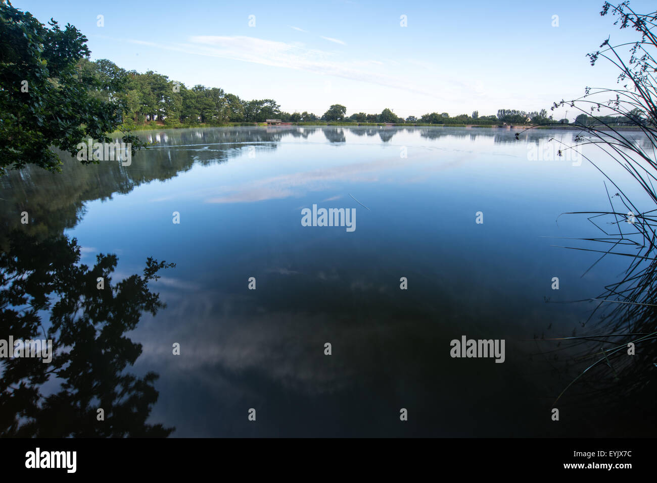 Calf Heath reservoir at Dawn cannock uk Stock Photo - Alamy