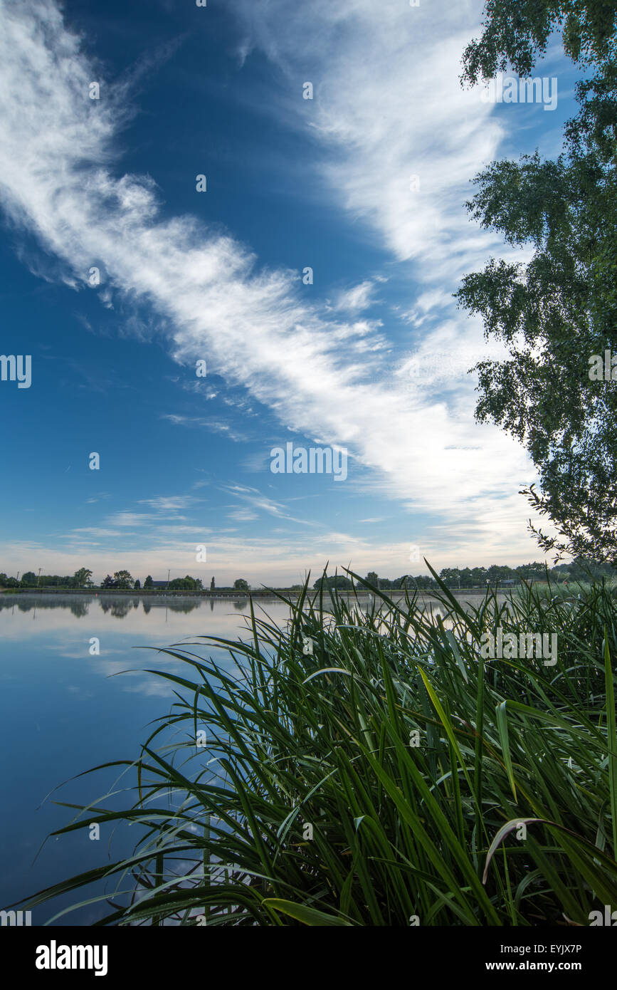 Calf Heath reservoir at Dawn cannock uk Stock Photo - Alamy