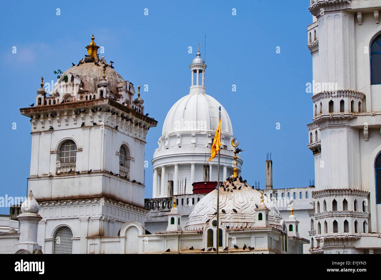 Sri Lanka, Colombo, Devatagaha Mosque and Town Hall Stock Photo - Alamy