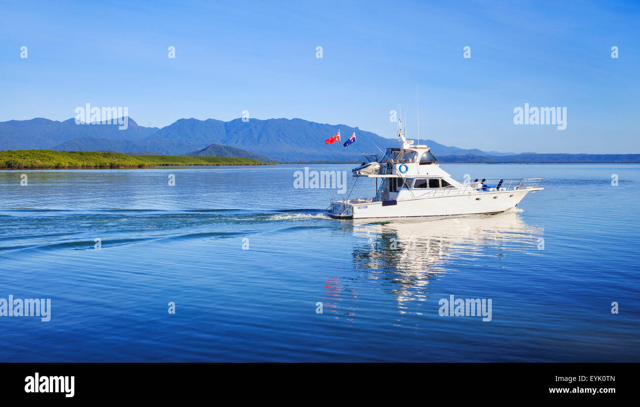 Fishing port douglas hi-res stock photography and images - Alamy