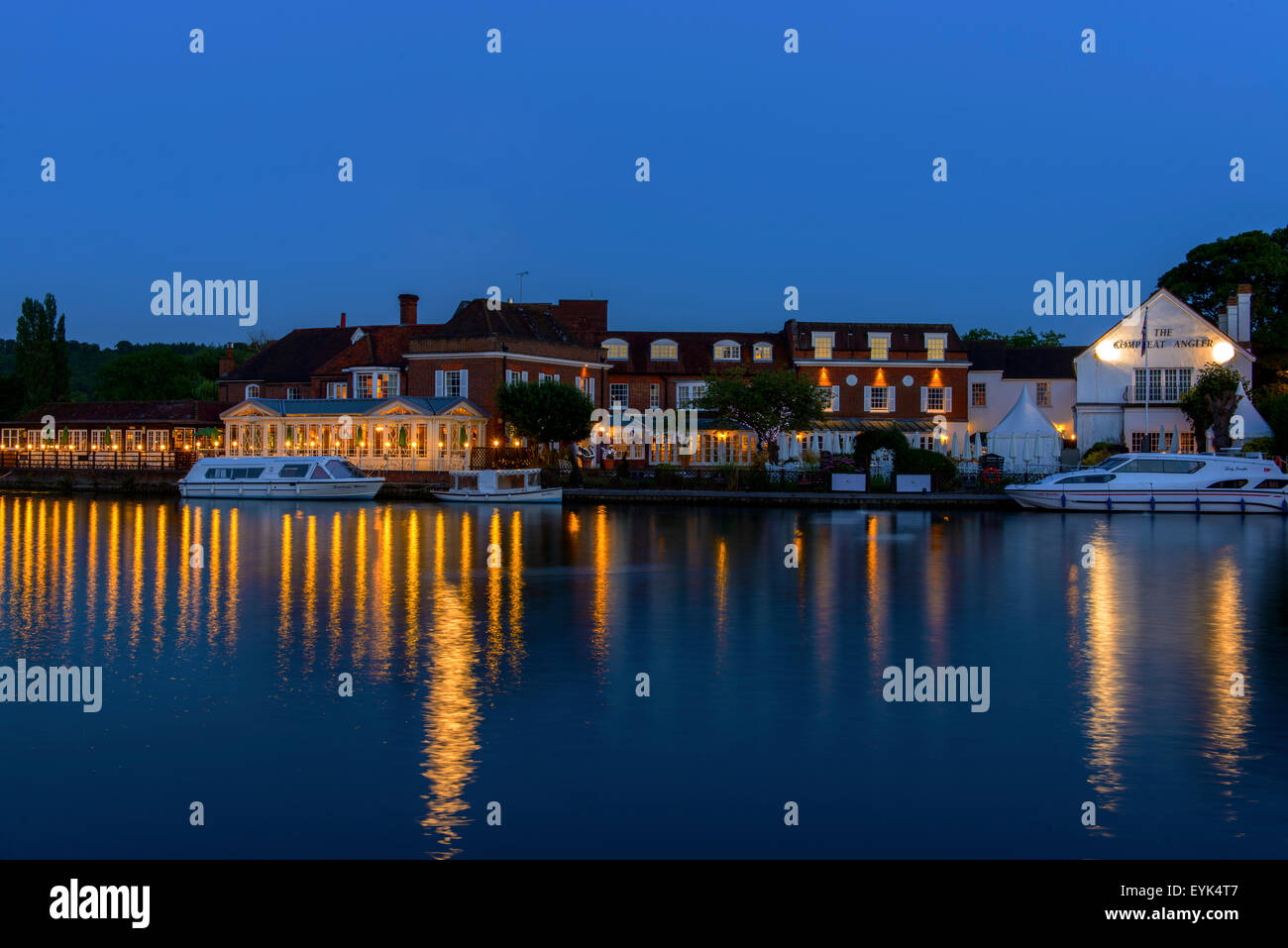The Compleat Angler hotel, Marlow, at night from the river Stock Photo ...