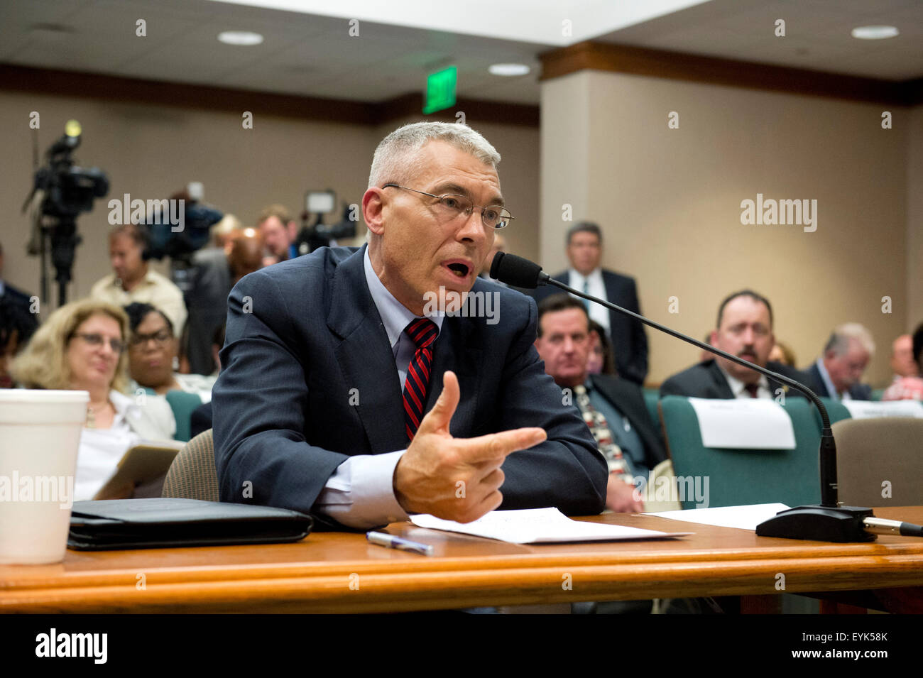 Colonel steve austin hi-res stock photography and images - Alamy