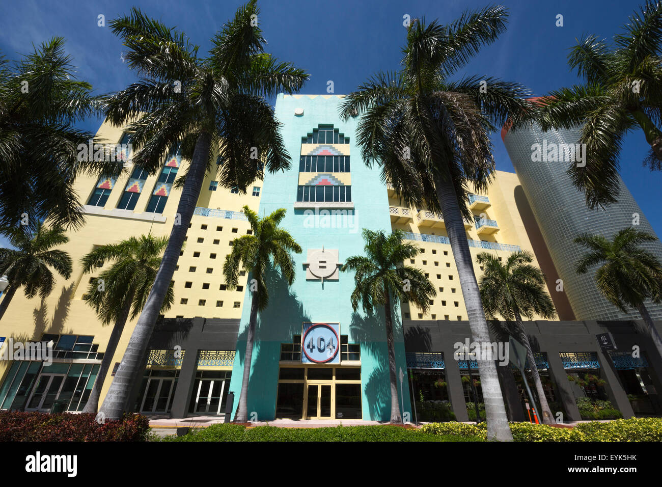 Art deco miami hi-res stock photography and images - Alamy