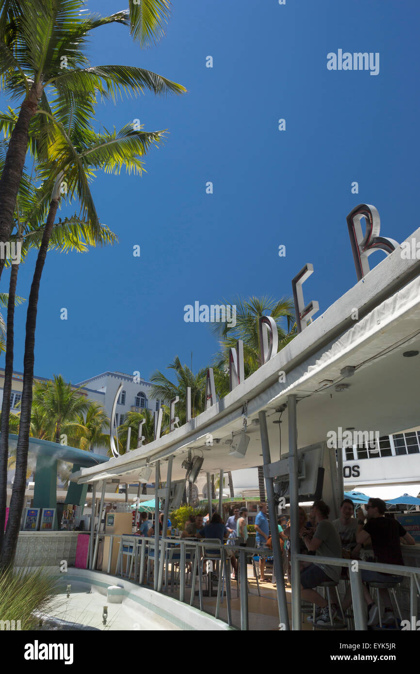 Clevelander hi-res stock photography and images - Alamy