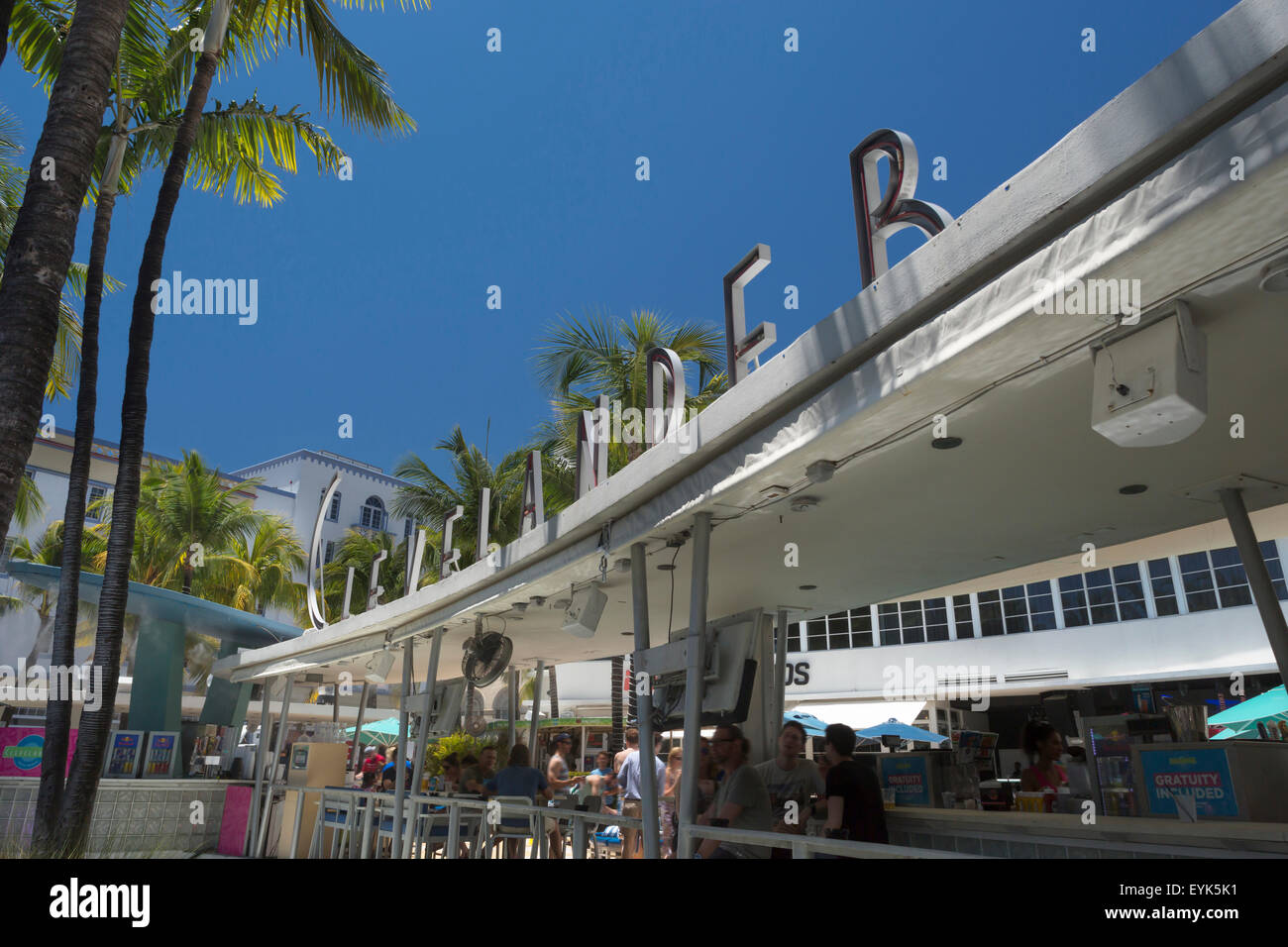 BAR CLEVELANDER HOTEL OCEAN DRIVE MIAMI FLORIDA USA Stock Photo - Alamy