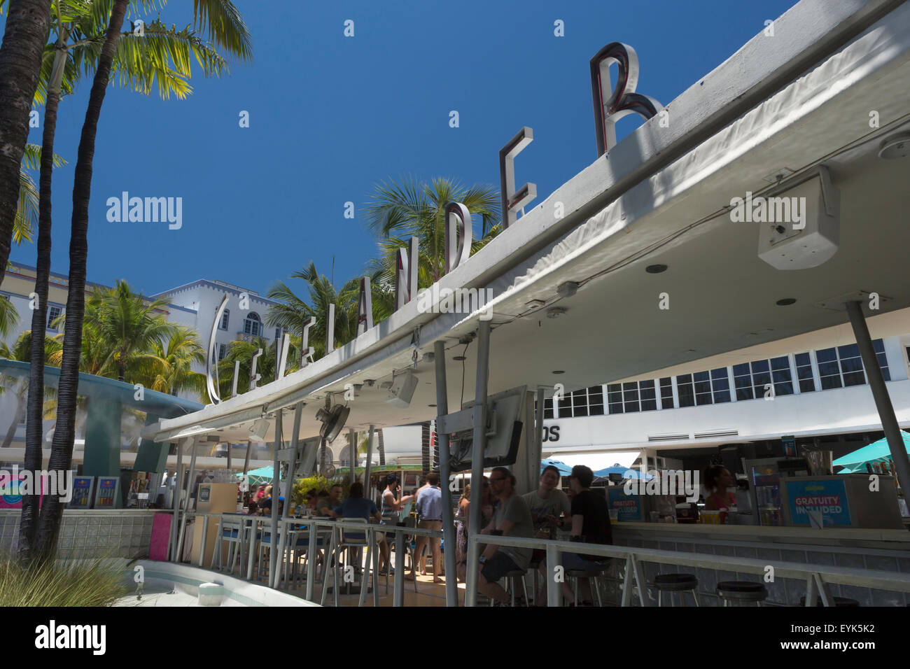 BAR CLEVELANDER HOTEL OCEAN DRIVE MIAMI FLORIDA USA Stock Photo - Alamy