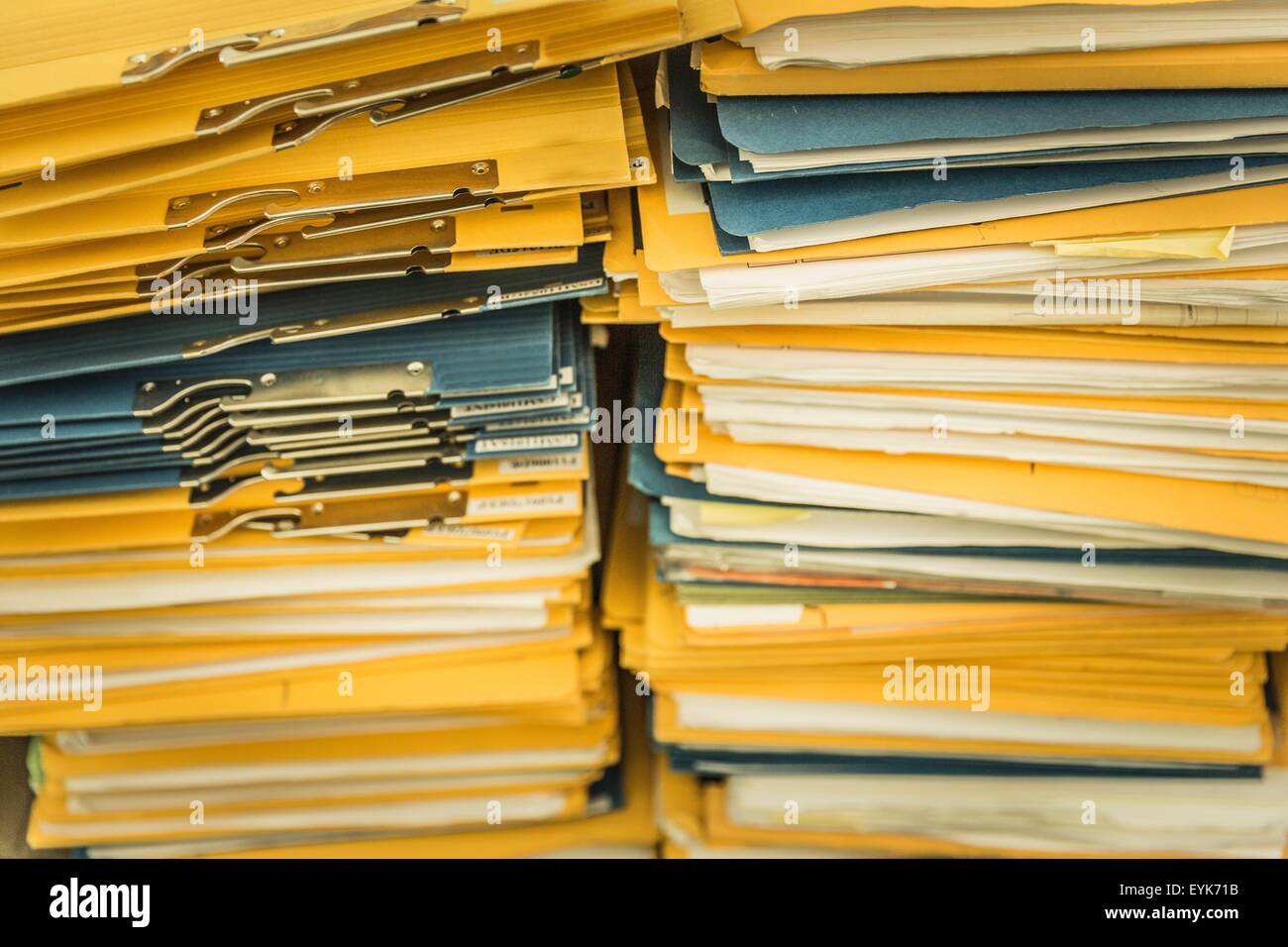 Messy file folder close up hi-res stock photography and images - Alamy
