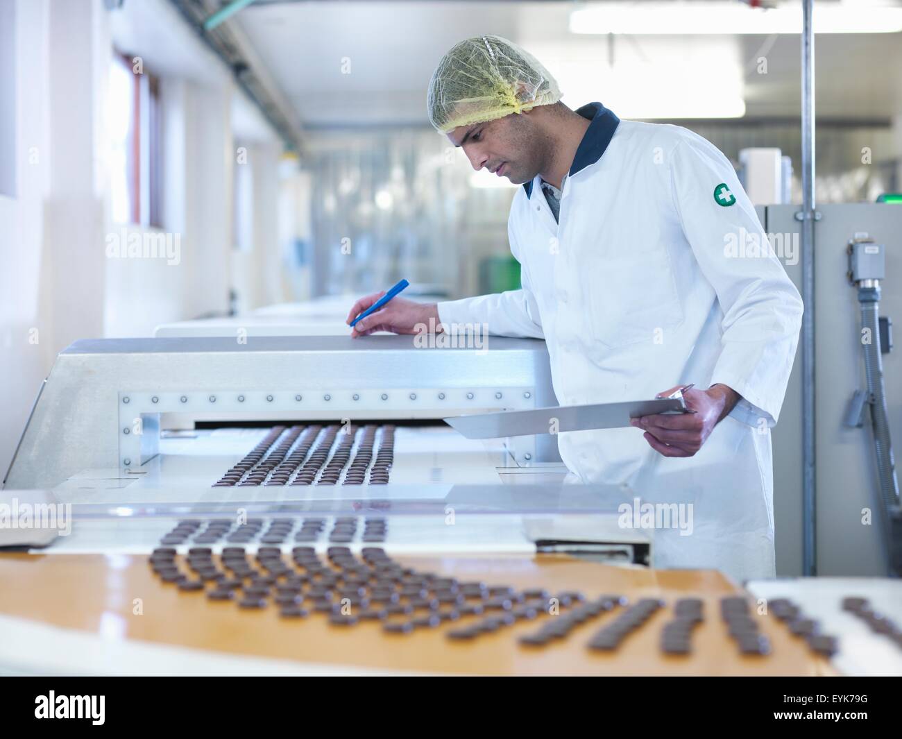 Factory food production line hi-res stock photography and images - Alamy